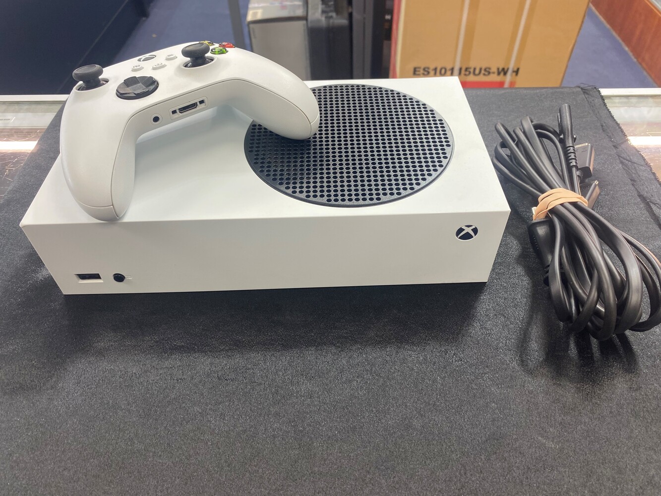 500gb Xbox Series S - Digital Console | Luxury Pawn